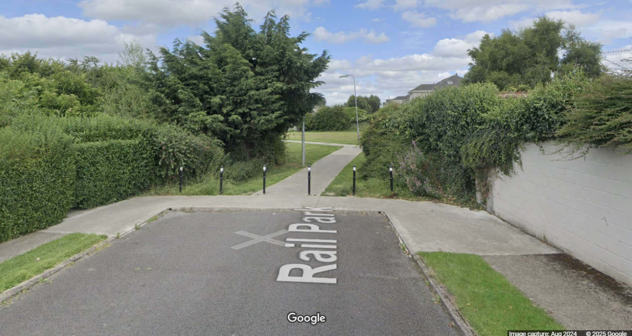 Is Railpark the worst place to live in Maynooth? And is walking and ...